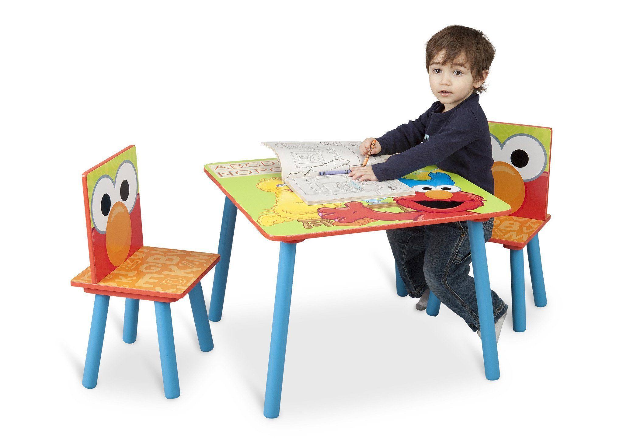 Sesame Street Table and Chair Set - WXF-02