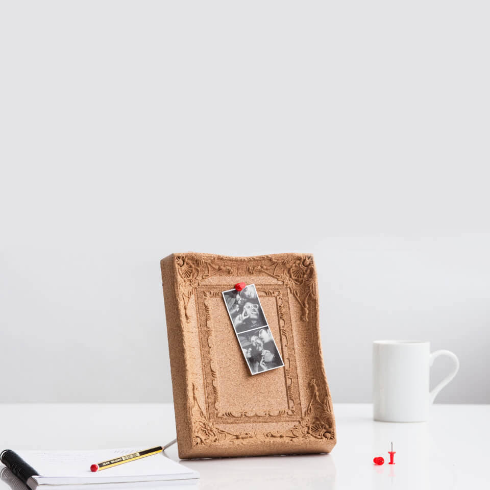 Suck Uk Desktop Cork Free Standing Bulletin Board Wgl 03