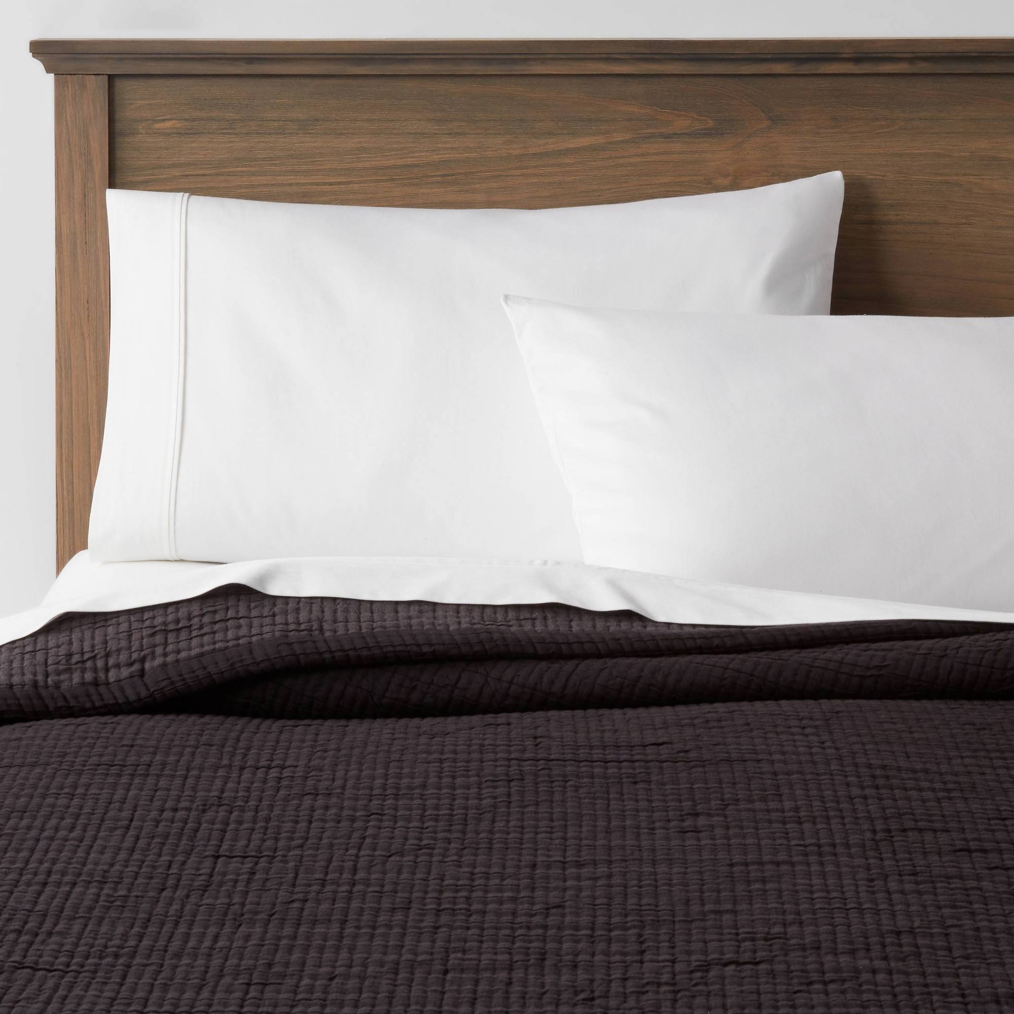 King Double Cloth Quilt Black - Threshold - WGL-03