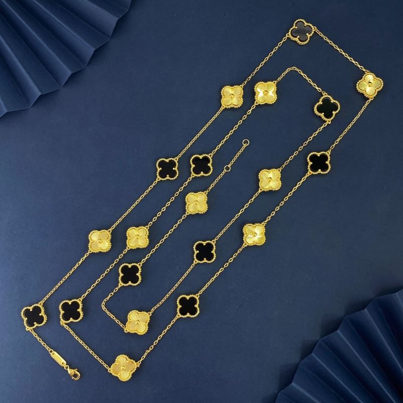 Vca Bracelets - Y Warehouse